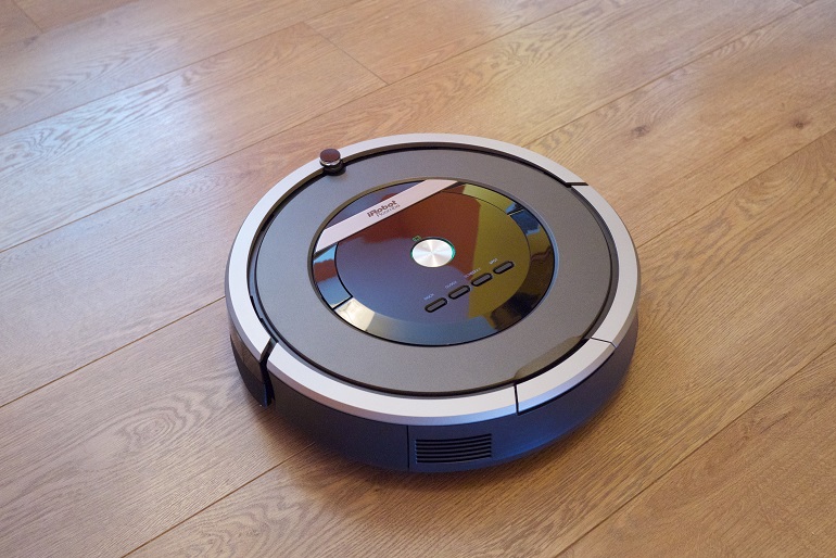 How Long Does Roomba Take to Charge? A Brief Guide - House Vacuum Cleaner