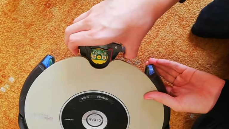 Why is my Roomba so Loud? - How to Fix it? - House Vacuum Cleaner