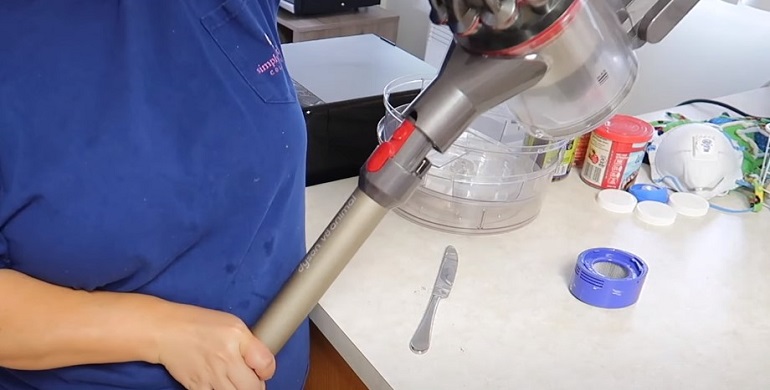 How To Clean Dyson V8 Filter for Optimal Performance - House Vacuum Cleaner